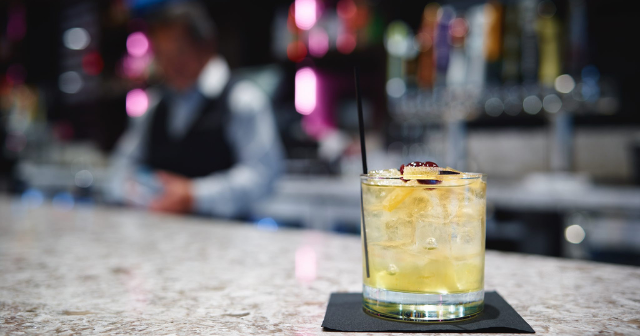 Sip in Style at these Hotel Bars | Visit Saint Paul