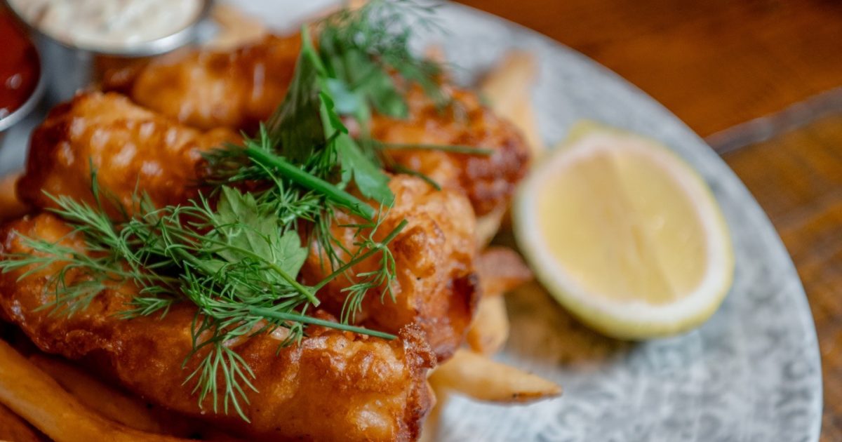 Guide to Best Fish Fries in Saint Paul | Friday Fish Fry | Visit Saint Paul