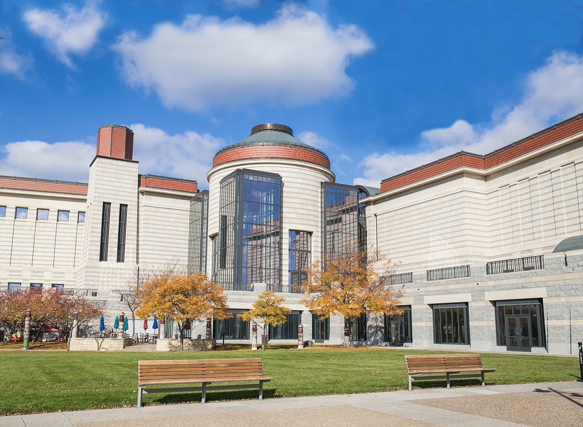 Minnesota History Center | Visit Saint Paul